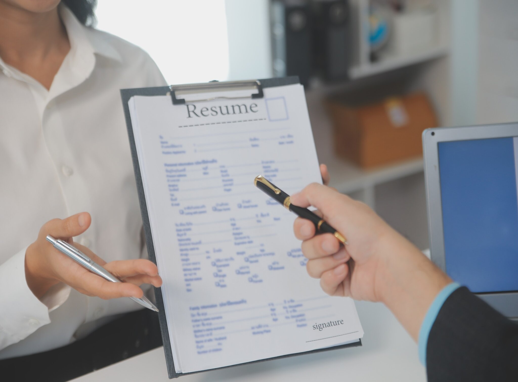 Top 10 Mistakes to Avoid in Corporate Job Applications - Elite Research ...